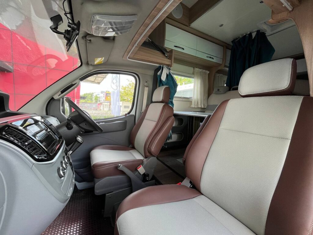 RV Maxus Motorhome